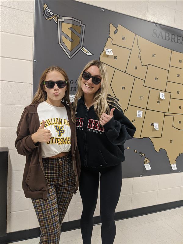 Streamwood High School / Homepage