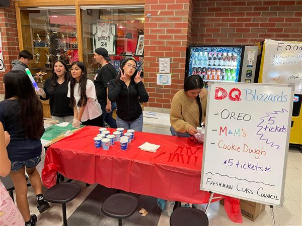 Bartlett High School / Homepage