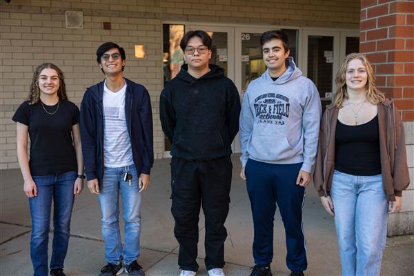 Bartlett High School / Homepage