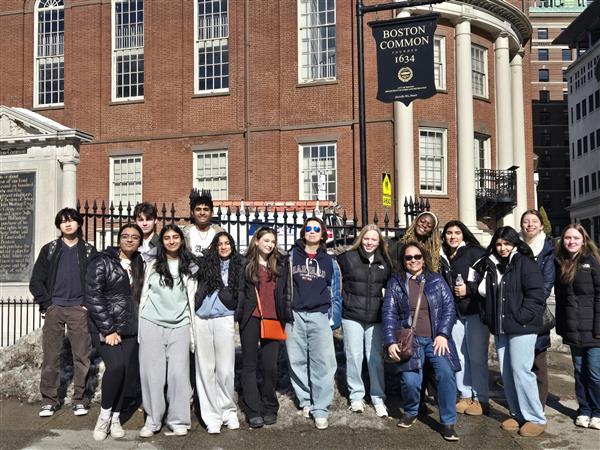 Bartlett High School / Homepage