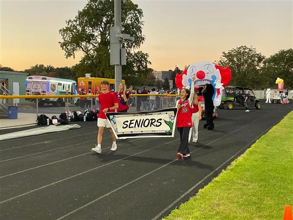 Bartlett High School / Homepage